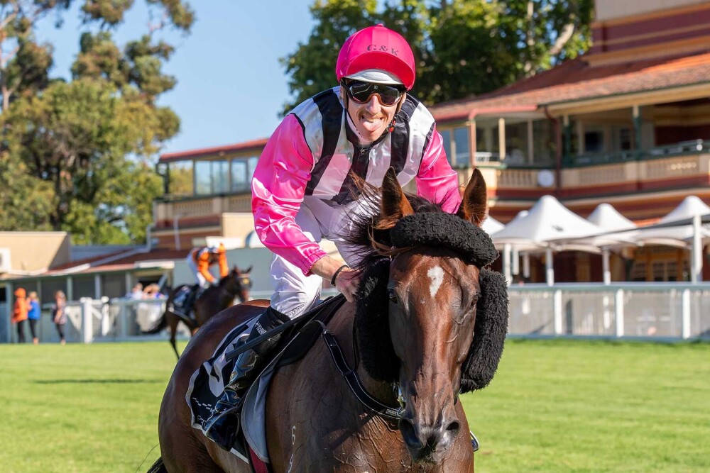 Ascot Recap: Bonjoy all class, Austin Galati posts popular milestone